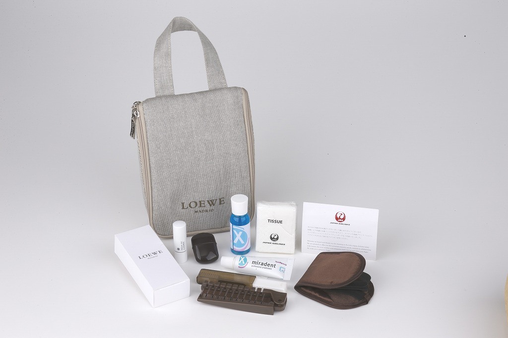 TheDesignAir –Loewe Tie In With JAL To Create New Amenity Kits