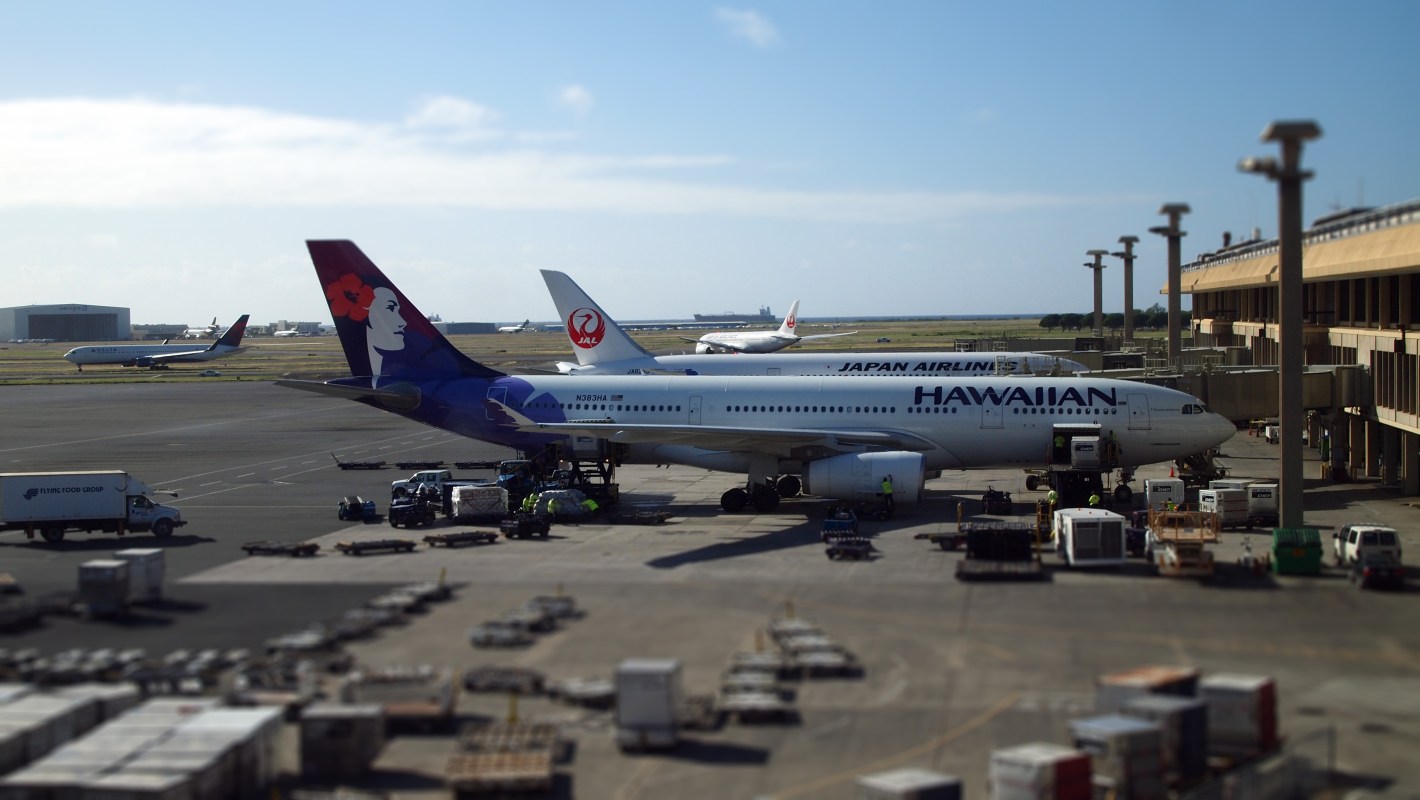 TheDesignAir –TRIP REPORT: Hawaiian Airlines A330-200 Business Class ...