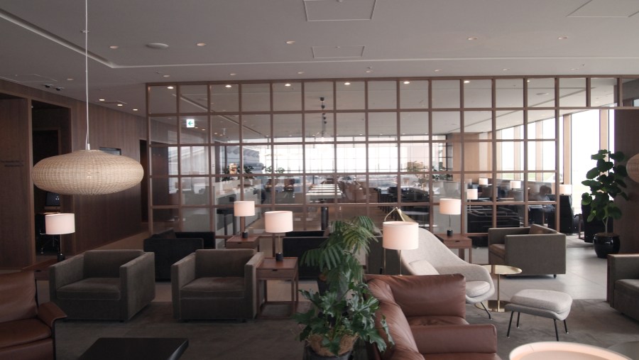 TheDesignAir –Lounging Around: Cathay Pacific’s Tokyo Haneda Lounge ...