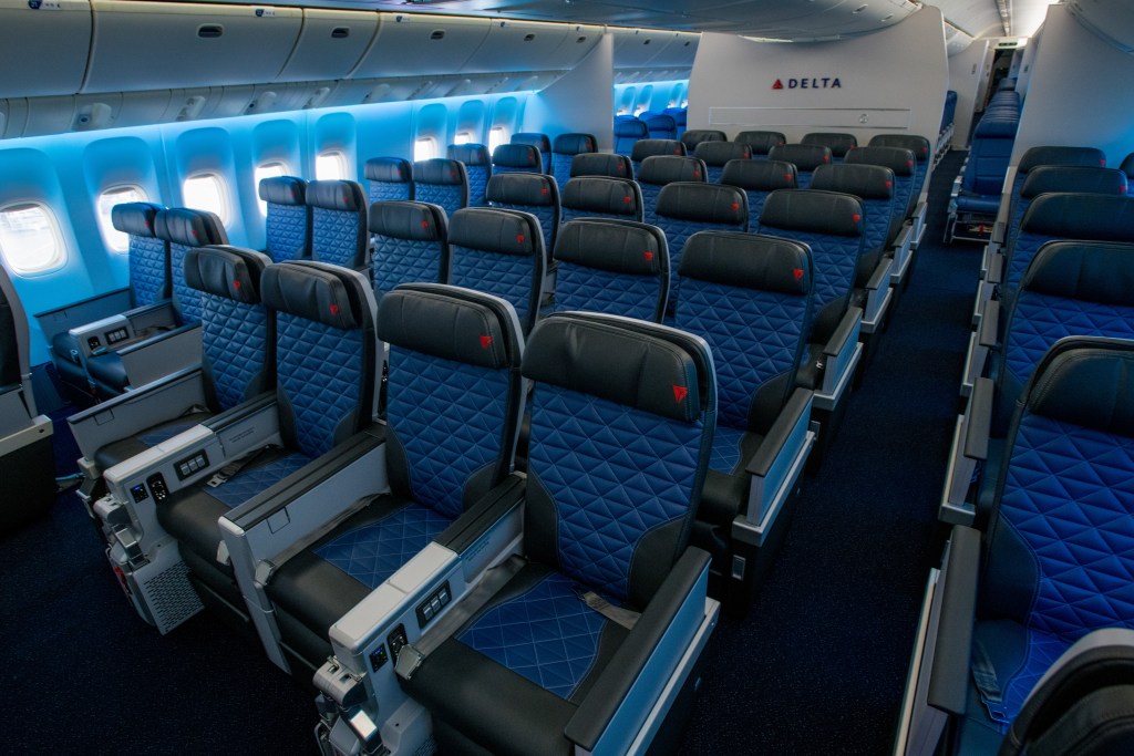 TheDesignAir –Delta Show Off New 777-200 Cabins Featuring New Delta One ...