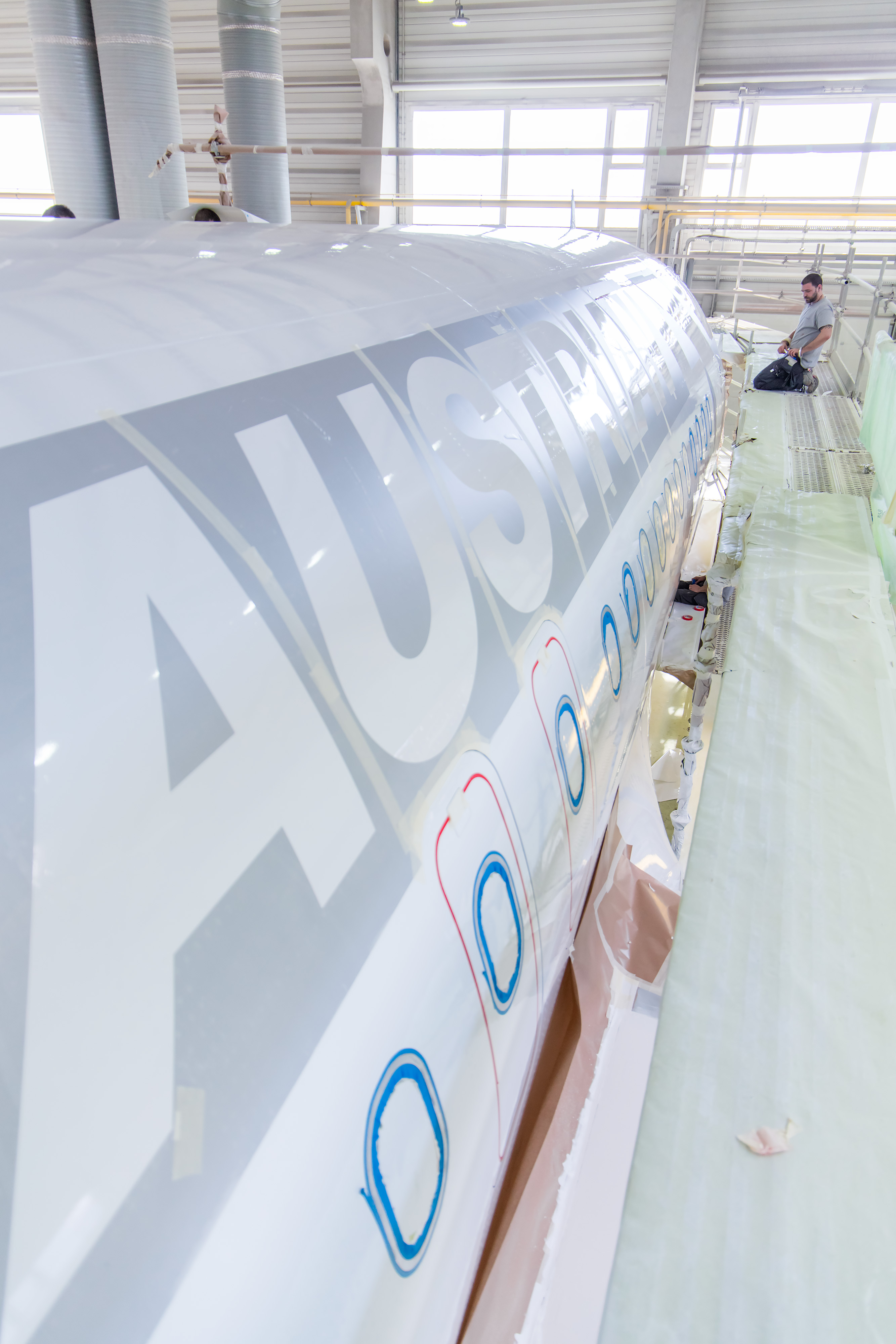 TheDesignAir –Austrian Rolls Out A Retrojet (Yes, Another Retrojet) And ...