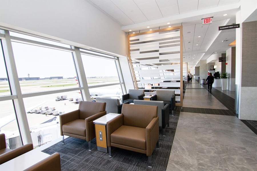 TheDesignAir –American Opens Flagship Lounge In Dallas Fort Worth ...