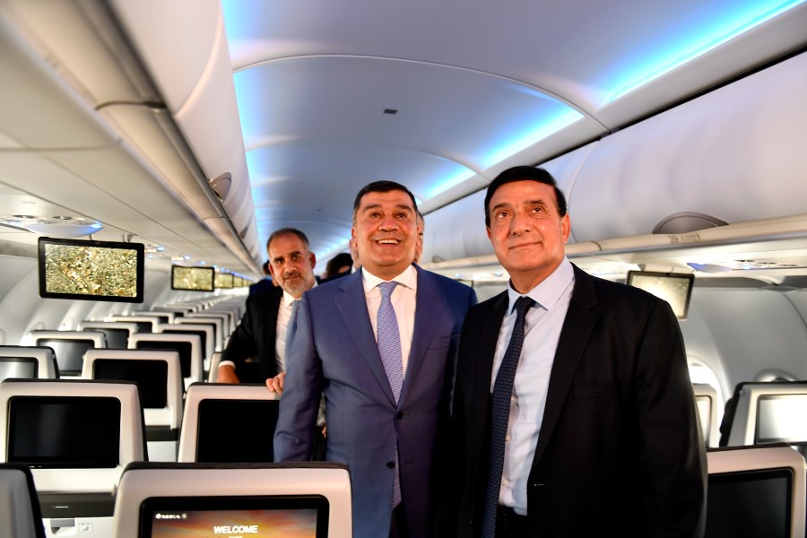 TheDesignAir –MEA receives new A321neo with new interiors and livery