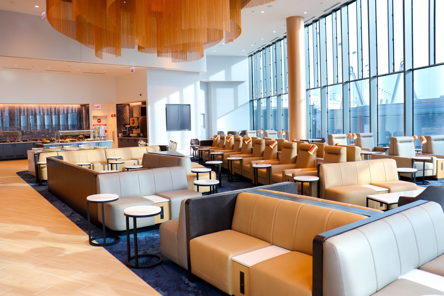 TheDesignAir –LOT opens its doors to its latest lounge in Chicago T5 ...
